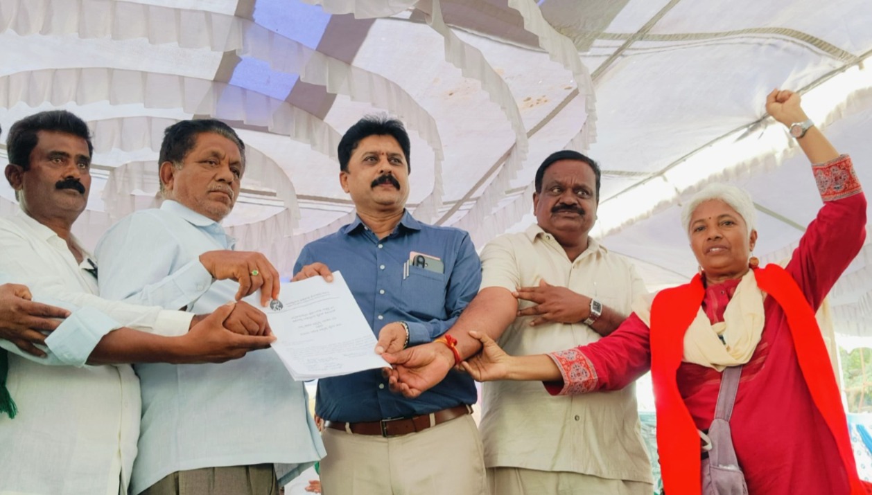 ದೇವನಹಳ್ಳಿ ಚಲೋ! ಸಂತ್ರಸ್ತ ರೈತರಿಂದ ಸರ್ಕಾರಕ್ಕೆ ಫೈನಲ್‌ ನೋಟೀಸ್‌ | Naanu gauri